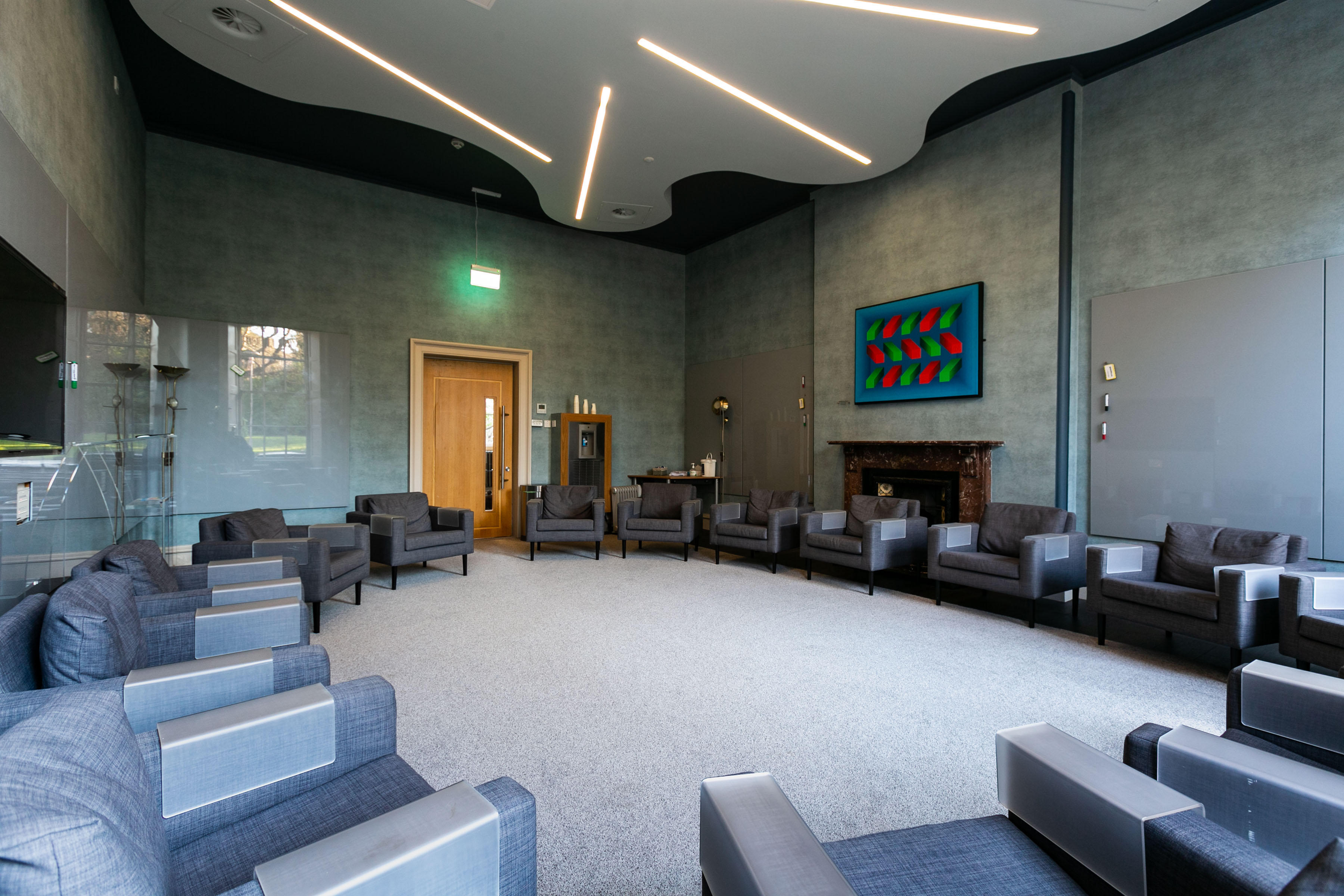 Images and logos | UCD Smurfit School