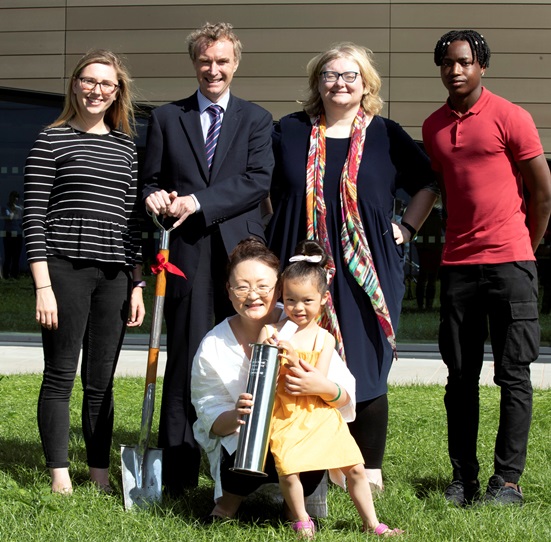 News | Time capsule to capture moment in UCD history | UCD Smurfit School